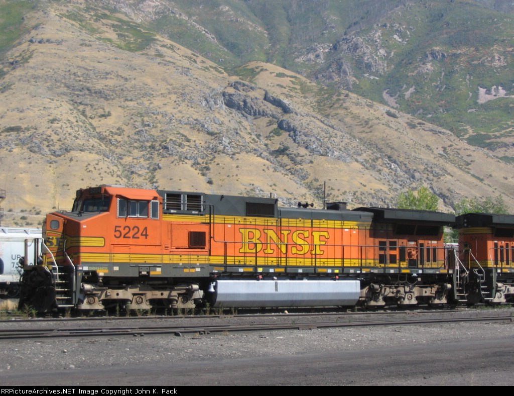 BNSF 5224